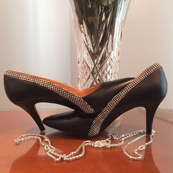 Kelly & Katie | Shoes | Kelly Katie Stunning Shoe Heel Pump | Poshmark